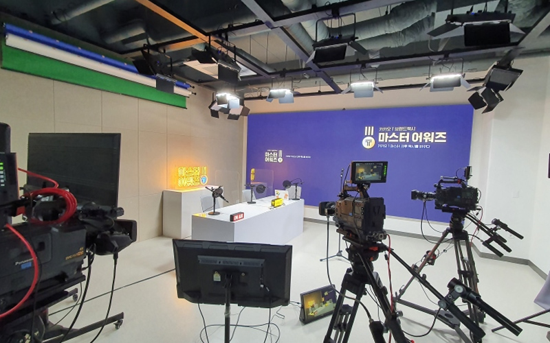 스튜디오 – CALLA STUDIO 칼라스튜디오